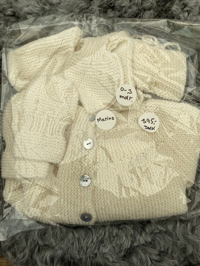 Babysæt - Baby, håndstrik - tesseuld.dk